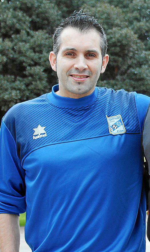 Adilson toma el relevo de Coria