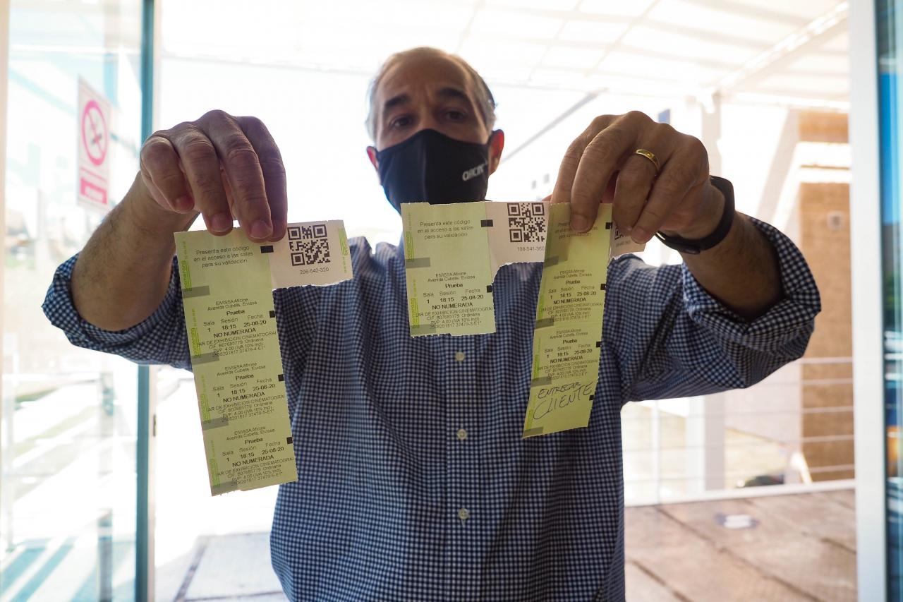 Fotogalería: Las mejores imágenes de la reapertura de los Multicines de ...