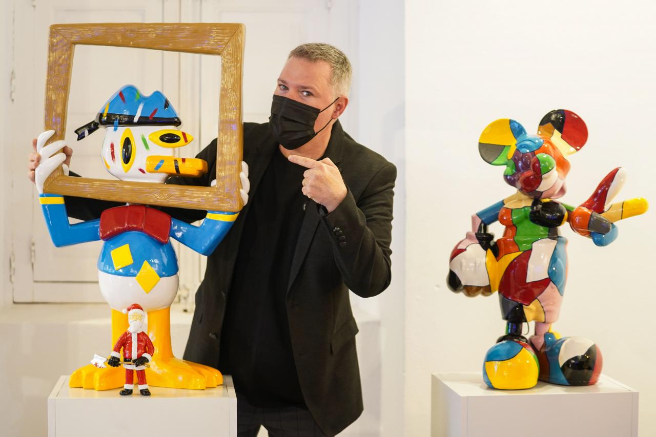 Fotogalería: La exposición de Juan Carlos Tur, en imágenes.