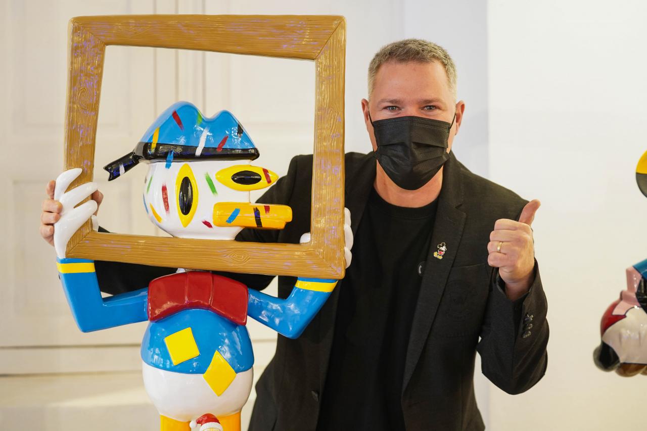 Fotogalería: La exposición de Juan Carlos Tur, en imágenes.