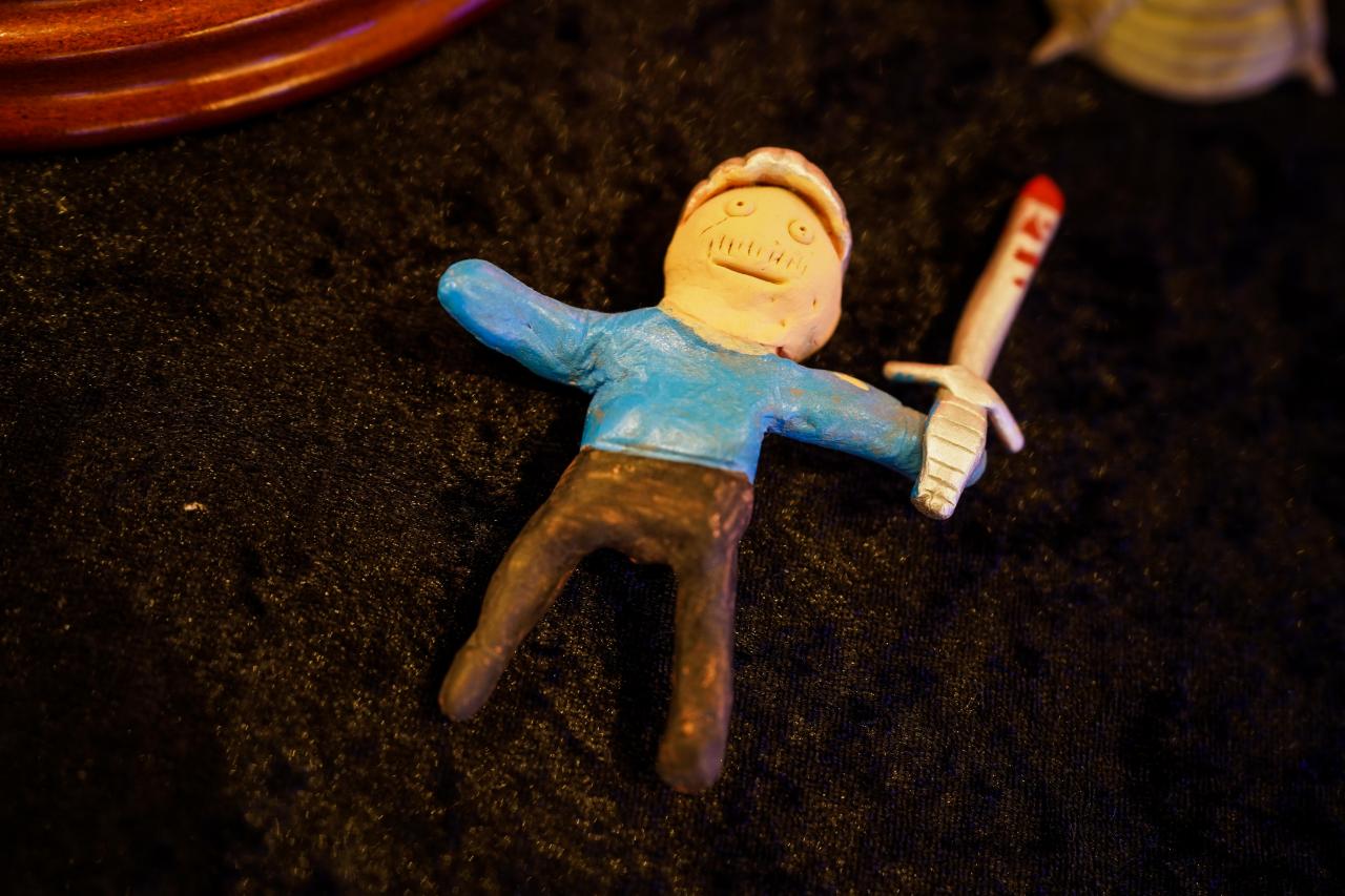 Fotogalería: La exposición de Juan Carlos Tur, en imágenes.