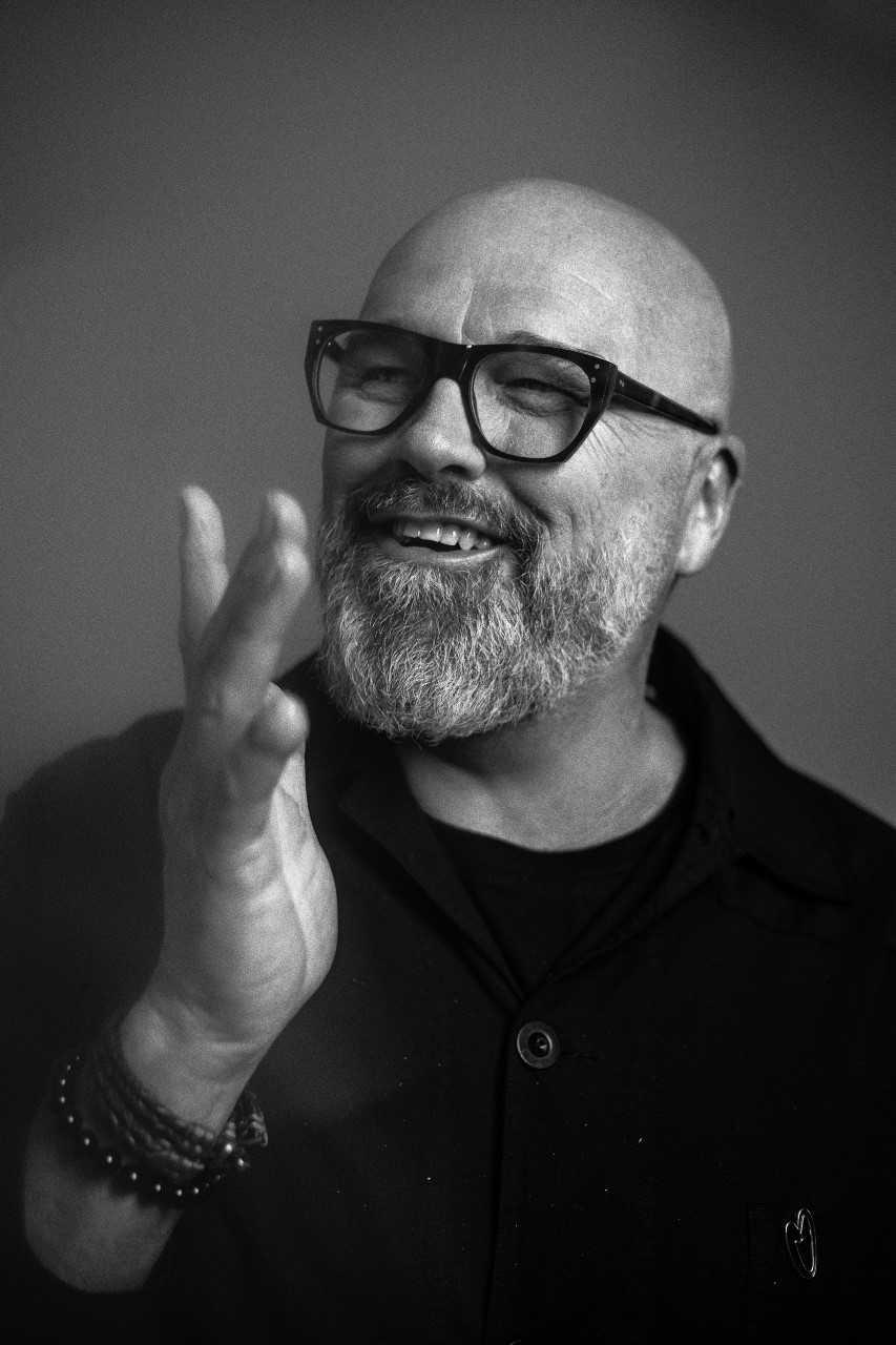 El IMS rinde homenaje a Simon Dunmore, creador del sello británico ...