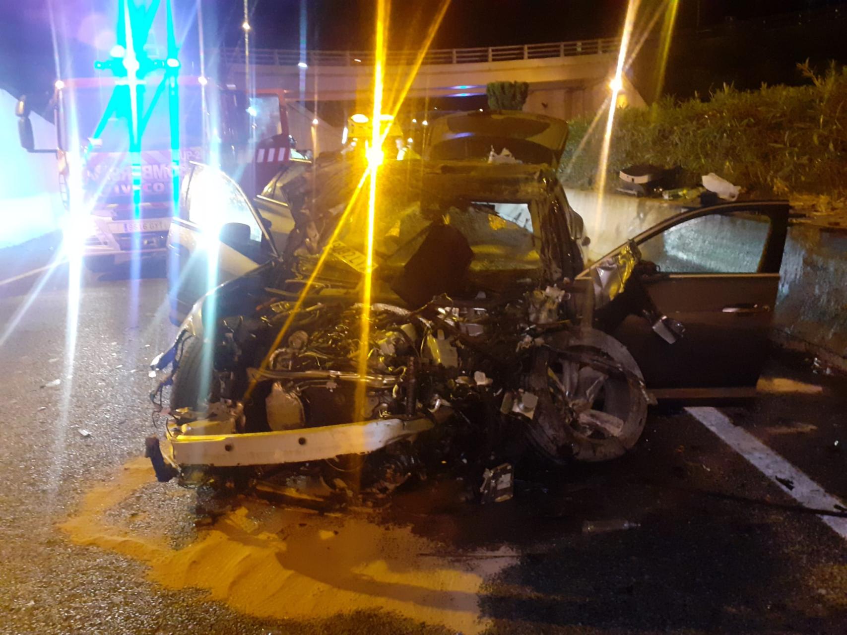Two seriously injured in a shocking accident in Ibiza with a car ...