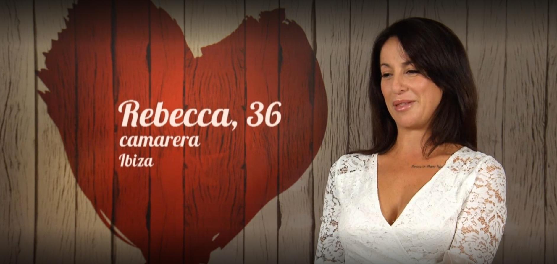 First dates: ibicenca revela lo que no es un pene, es una pena