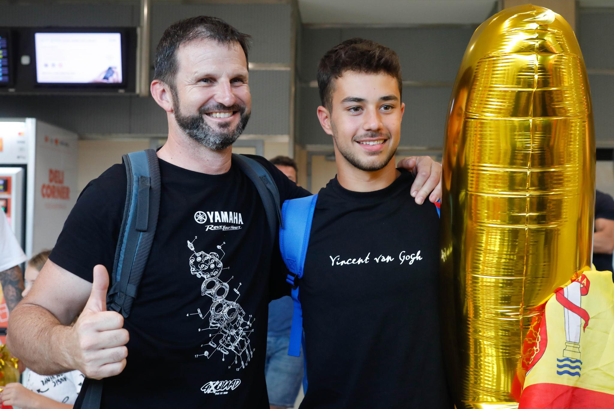 Fotogalería: La llegada de Alejandro Prats a Ibiza, en imágenes