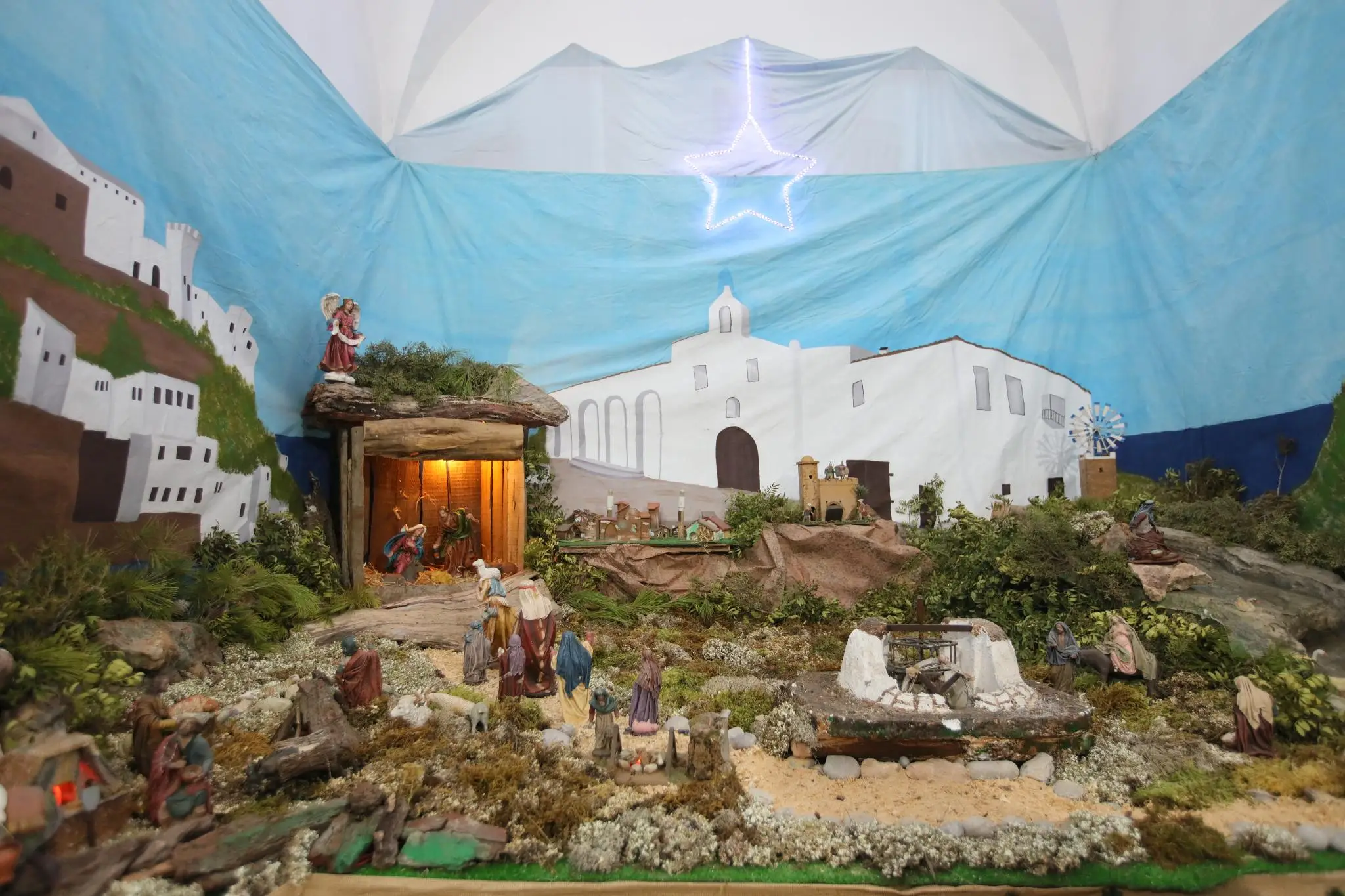 Fotogalería: Misa y bendición del Belén de Jesús, en imágenes