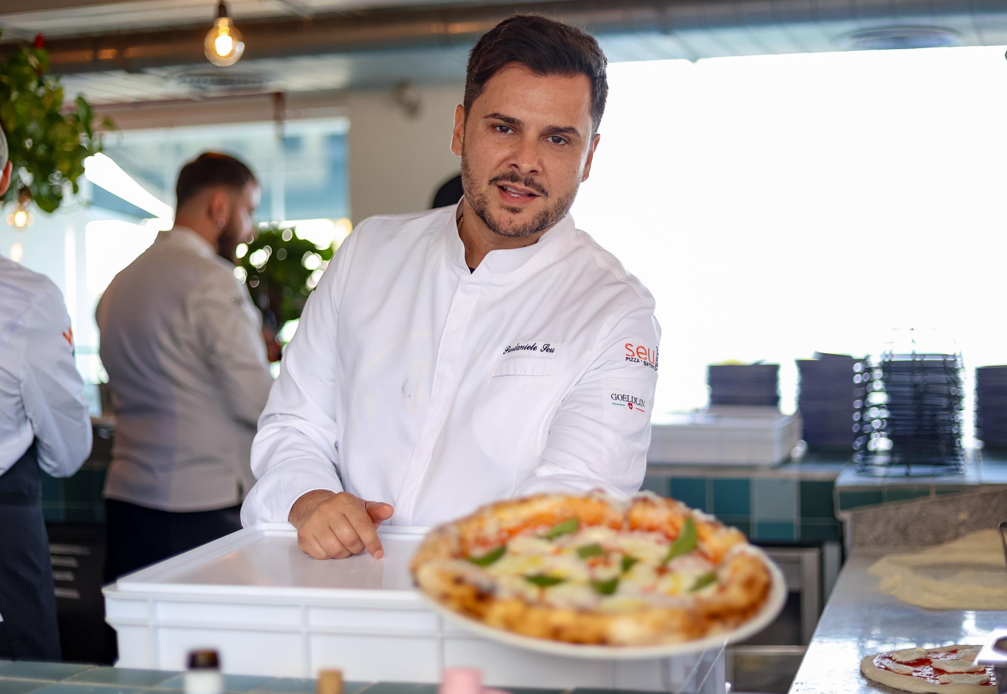 W Hotel Ibiza: la sexta mejor pizza del mundo con Pier Daniele Seu