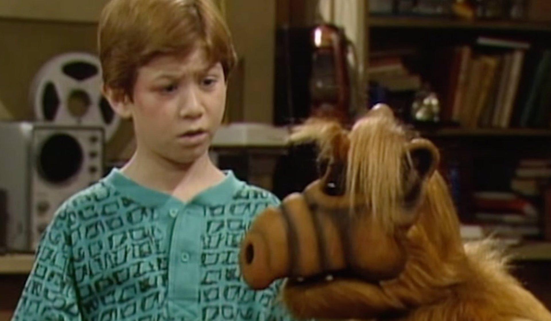 Muere Benji Gregory, el actor que interpretó al niño de 'Alf', a los 46 ...