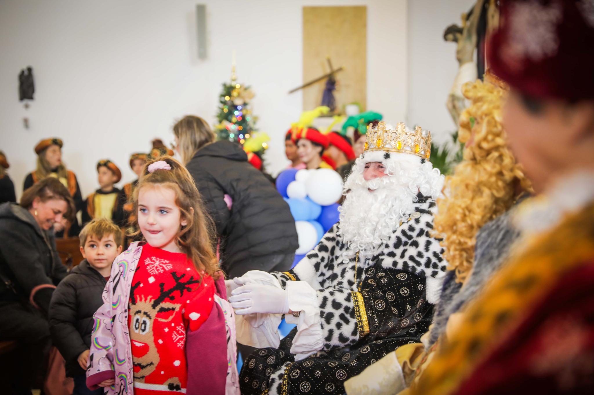 Fotogalería: La Cabalgata de los Reyes Magos en Can Bonet, en imágenes