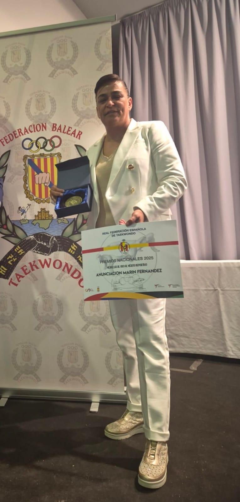 La Federación Balear de Taekwondo reconoce la labor de Nusy Marín