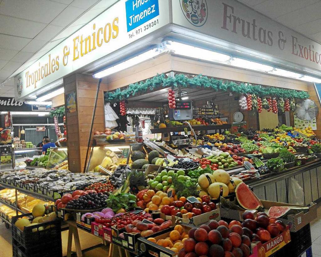 Lo mejor de fuera y de aquí en Es Mercat de Santa Eulària