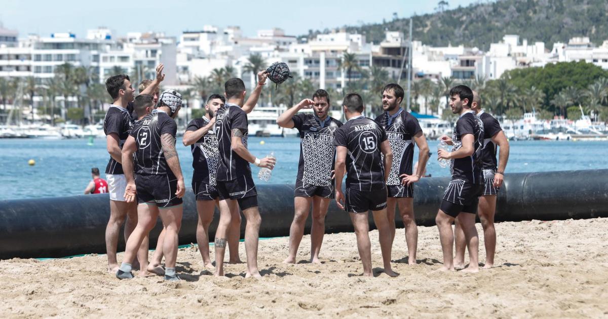 Fotogalería: Las mejores imágenes del Ibiza Beach Rugby Festival.