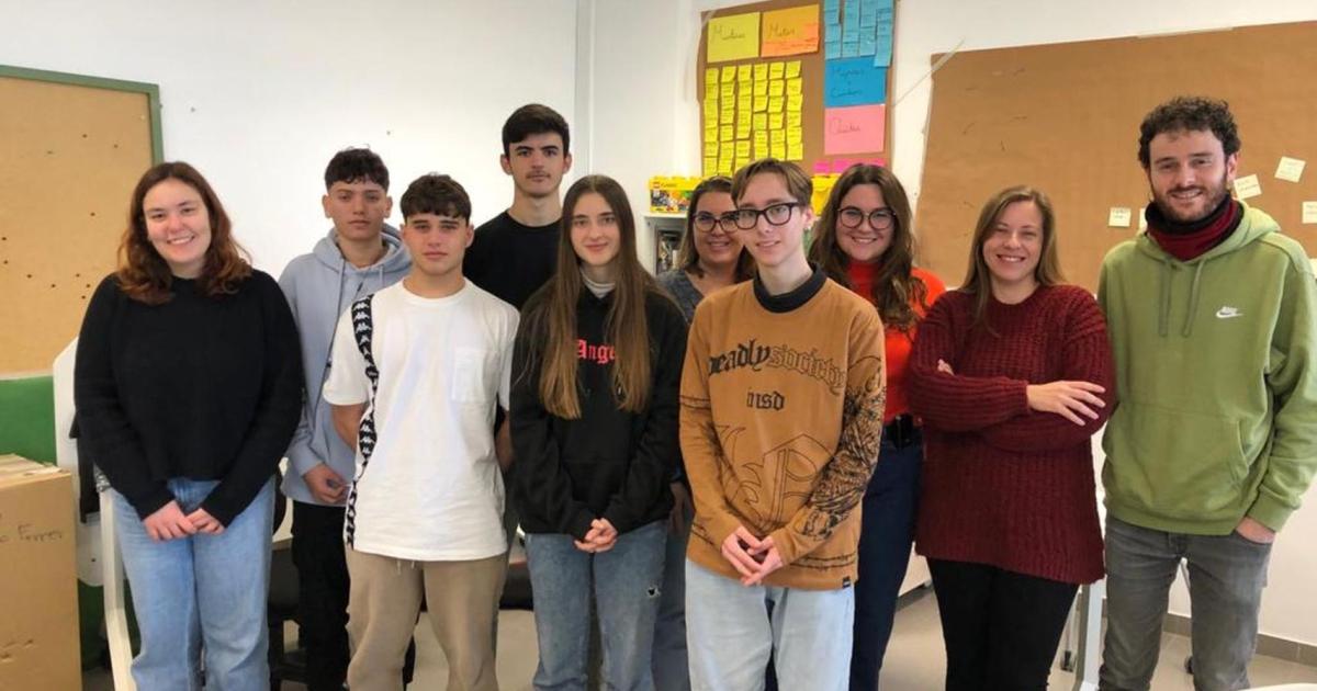 Alumnos del IES Marc Ferrer en la fase final de un concurso nacional de ...
