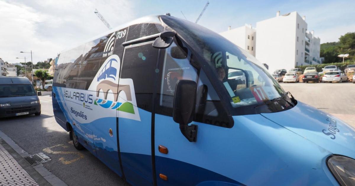 movilidad en Ibiza; buses en Ibiza
