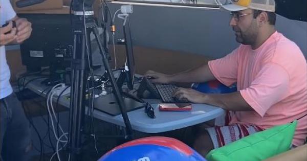 Twitch: Gerard Romero graba en directo en Ibiza