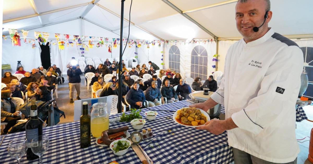 Aprendiendo la receta del ‘sofrit pagès' de la abuela Catalina