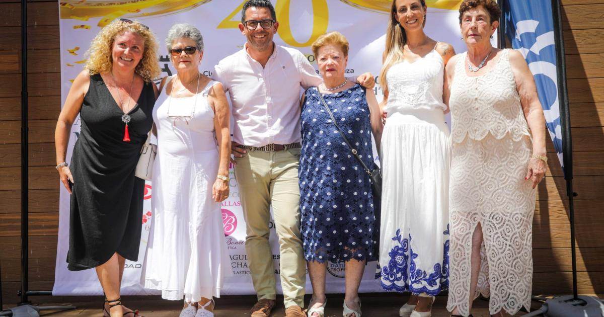 400 personas asisten al 40 aniversario del Esplai Can Ventosa