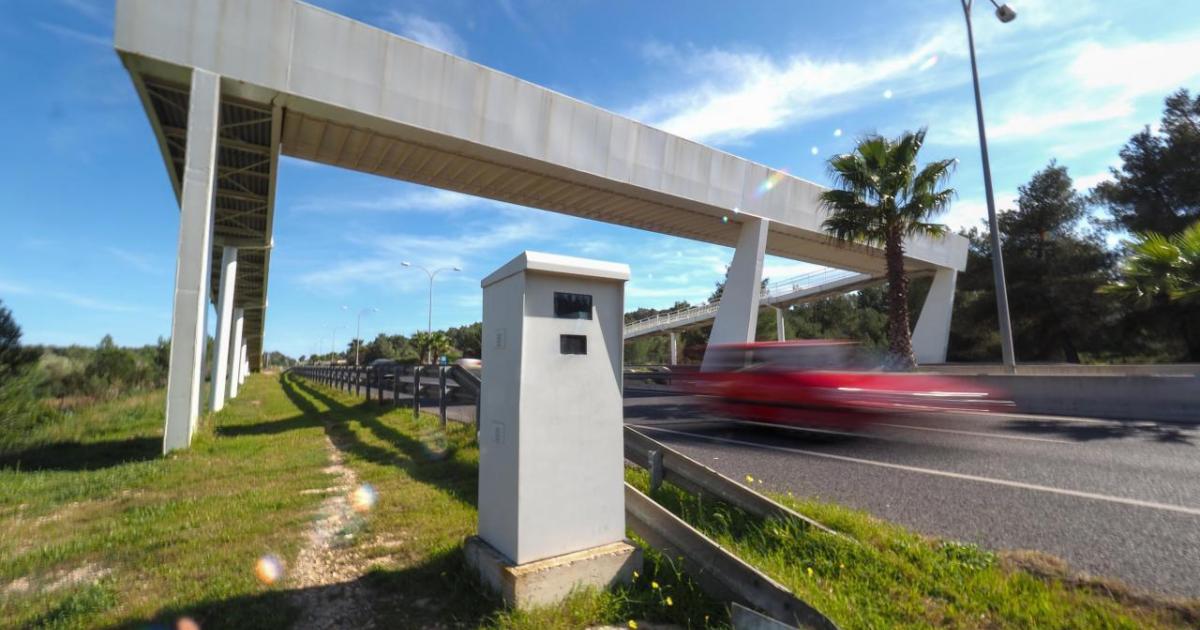 A speed camera in Ibiza, among the most 'fined' in Spain with 39,202 ...