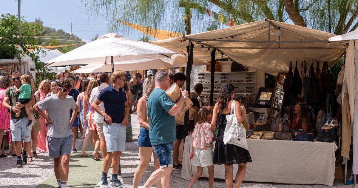 Las Dalias adapta sus horarios en agosto para combatir el calor y ...