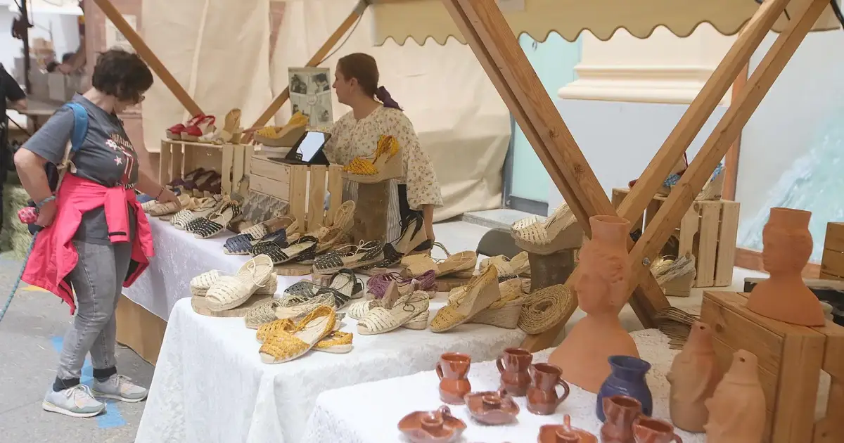 Fotogalería: El primer día de la feria medieval de Ibiza, en imágenes